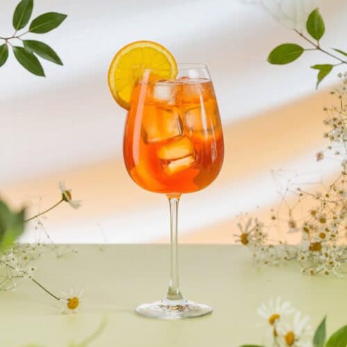 Autumn Aperol Spritz Cocktail Recipe: Sip Your Way Into Fall Bliss ...